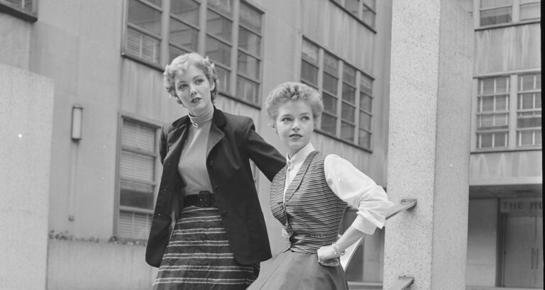 LIFE Magazine's Fashion Photography of the 1950s