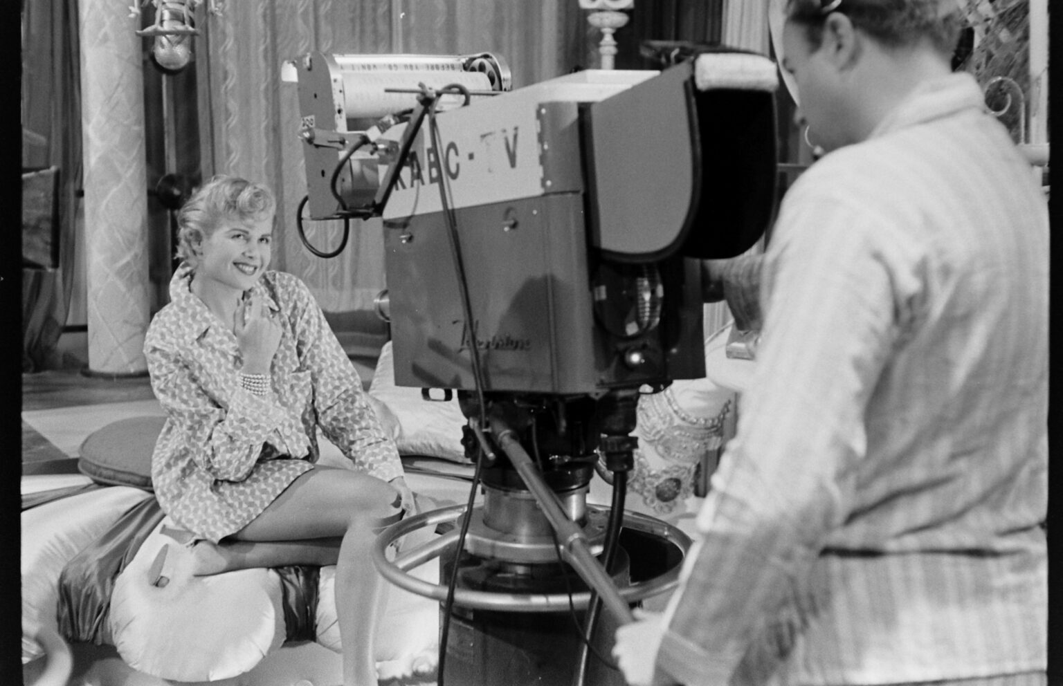 The Many Sides of Lucille Ball: Rare Photos