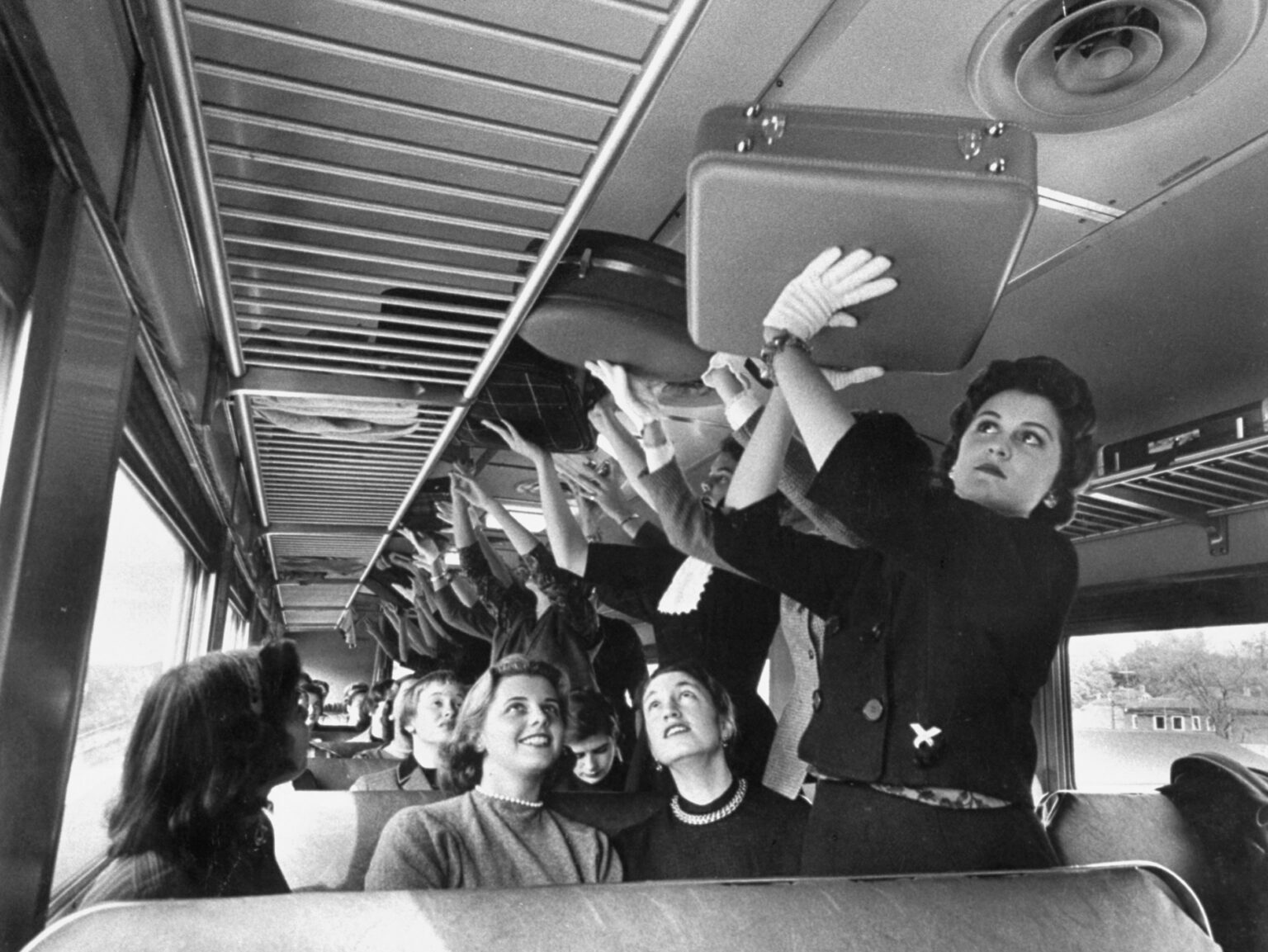 Great Alaska Earthquake of 1964: Rare Photos From an Epic Disaster