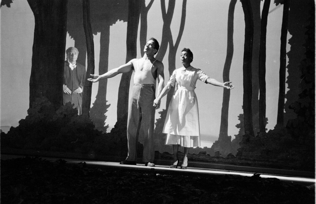 The Green Pastures: The First Broadway Show With an All-Black Cast - LIFE